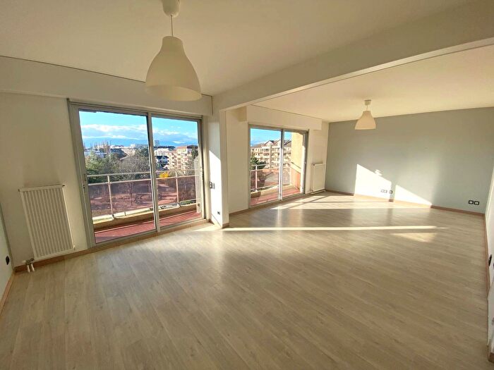 Appartement à louer - Moellesulaz-Pont Noir, Gaillard - 4 pièces - 3 chambres