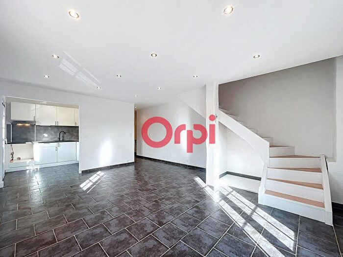 Appartement à vendre - Le Plan-de-la-Tour - 3 pièces - 2 chambres