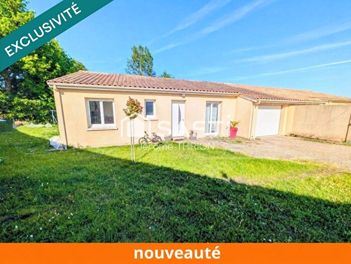 Maison 4 pièces à Saint-Yzan-de-Soudiac, à vendre