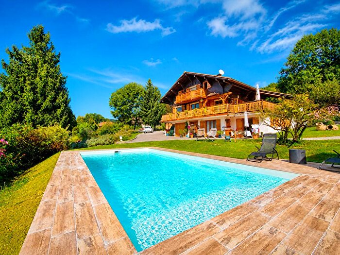 Faverges : Maison 7 pièces à vendre