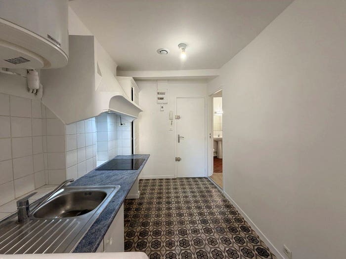Appartement 1 pièce à Extension Centre Ville, La Ciotat, à louer