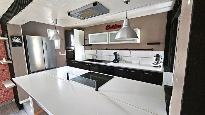 Saint-Léger-lès-Domart : Maison 4 pièces à vendre