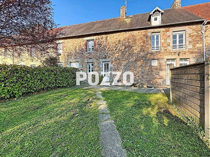 Appartement à louer - Saint-Aubin-des-Préaux - 3 pièces - 1 chambre