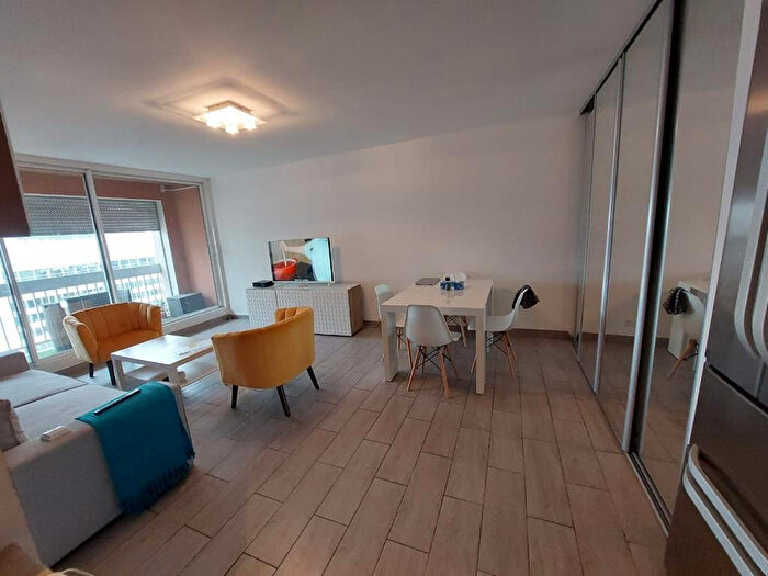 Appartement à louer - Puteaux, République - 3 pièces - 2 chambres