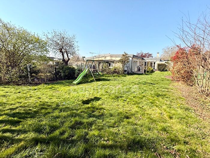 Maison à vendre - Menucourt - 4 pièces - 3 chambres