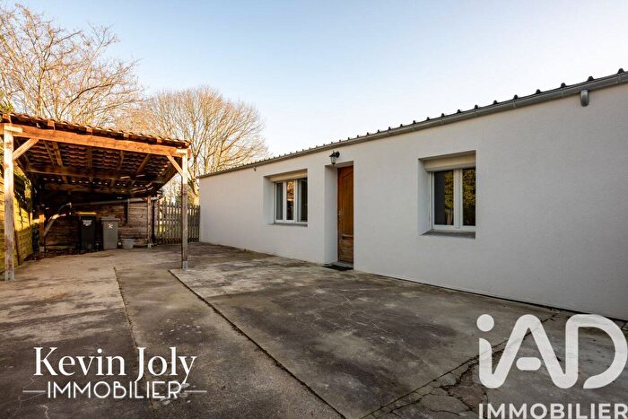 Maison à louer - Ormes du mail-Andrillons, Fleury-les-Aubrais - 2 pièces - 1 chambre