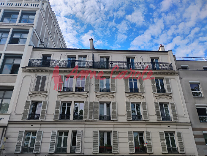 Appartement 2 pièces à Montreuil, Bas Montreuil, République, à vendre