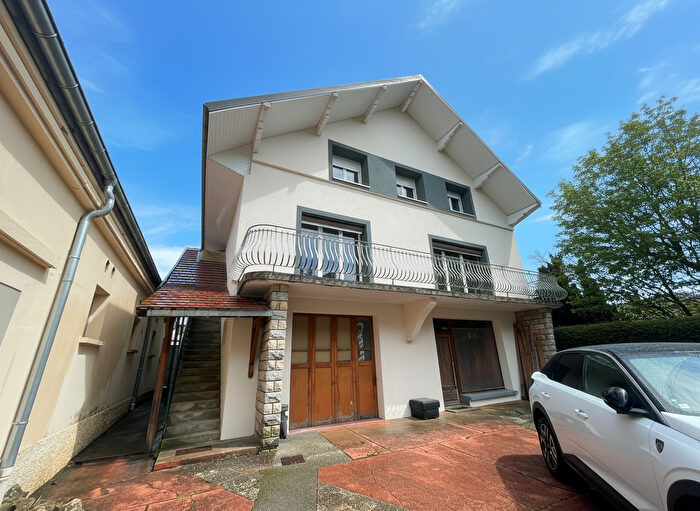 Levier : Maison 10 pièces à vendre
