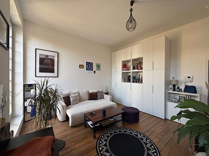 Appartement à louer - Centre Ville, Pontoise - 2 pièces