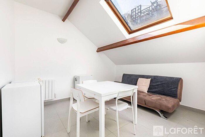 Appartement à louer - Guipons, Villejuif - 4 pièces - 3 chambres