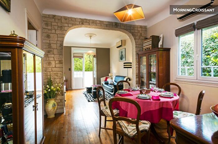 Maison à louer - Bruges, Ausone, La Hutte, Le Grand Darnal - 4 pièces - 3 chambres