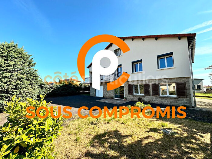 Maison à vendre - Cussac-sur-Loire - 7 pièces - 6 chambres