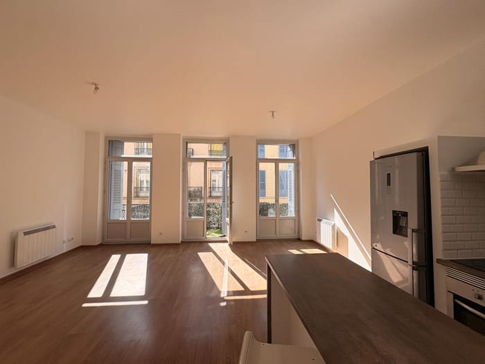 Le Puy-en-Velay, Fraisses, Saint-Laurent : Appartement 3 pièces à louer