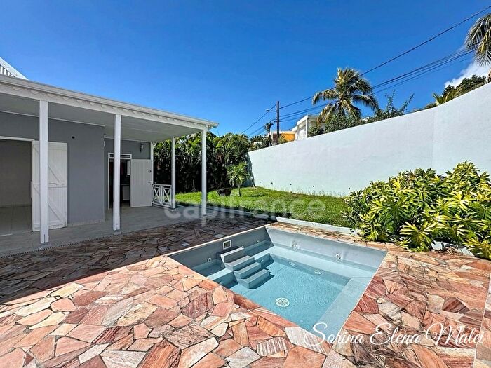 Maison à vendre - Le Gosier - 7 pièces - 5 chambres