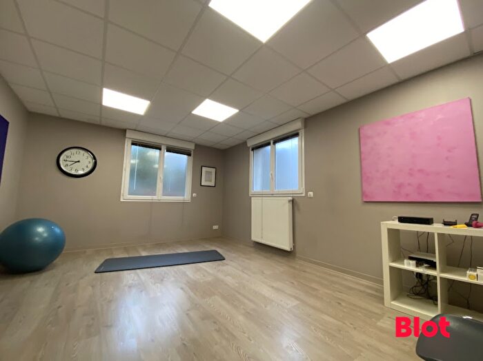 Appartement à vendre - Janzé - 8 pièces - 2 chambres