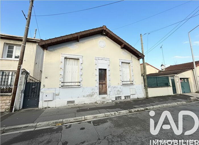 Maison à vendre - Saint-Denis, Romain Rolland - 3 pièces - 2 chambres