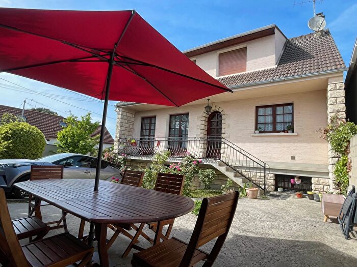 Chelles, Les Coudreaux - Maison 6 pièces à vendre