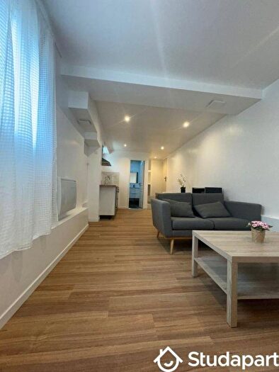 Appartement à louer - Vieux Villaine, Massy - 2 pièces