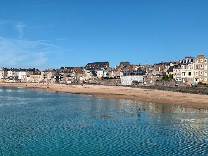 Appartement 4 pièces à vendre à Saint-Malo, Cité, Sablons