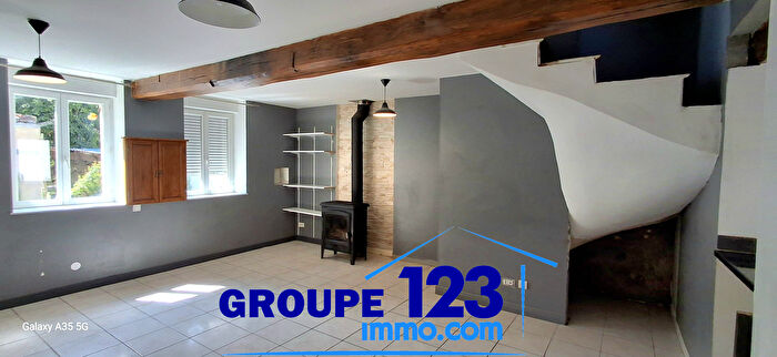 Aillant-sur-Tholon : Maison 3 pièces à vendre