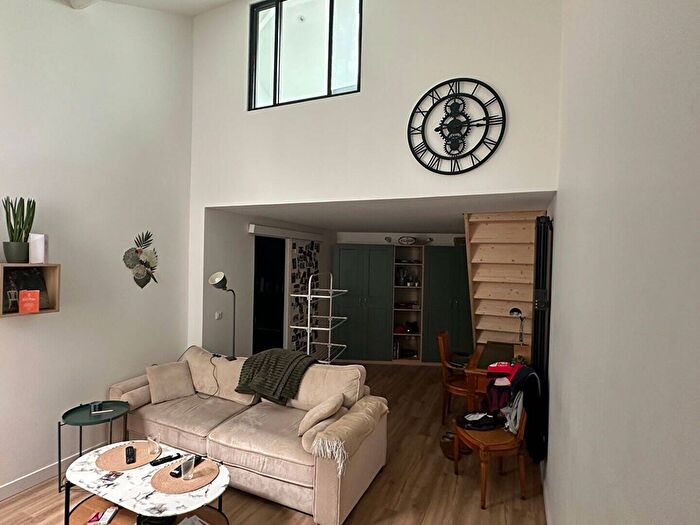 Saint Augustin, Tauzin, Alphonse Dupeux, Bordeaux : Appartement 2 pièces à louer