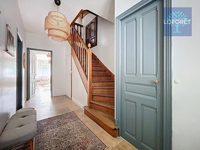 Maison à louer - Rambouillet - 7 pièces - 5 chambres