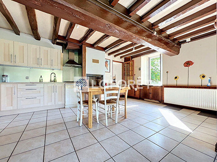 Maison 9 pièces à vendre à Boismé