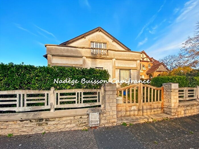 Maison à vendre - Ouistreham - 6 pièces - 4 chambres