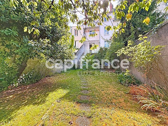 Maison à vendre - Tours, Grammont - 9 pièces - 7 chambres