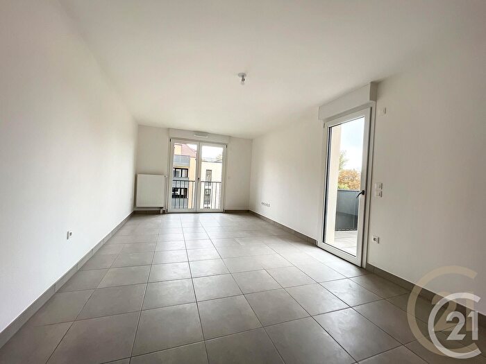 Appartement à louer - Dammarie-les-Lys, Petit Dammarie, Croix Saint-Jacques - 2 pièces - 1 chambre