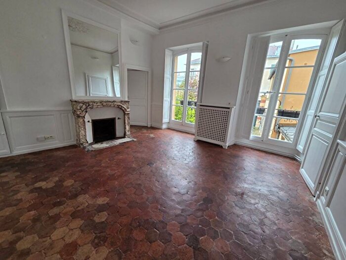 Appartement à louer - Chantiers, Versailles - 3 pièces - 2 chambres