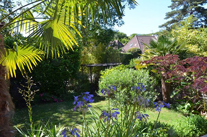 Maison 6 pièces à Saint-Rémy-lès-Chevreuse, à vendre