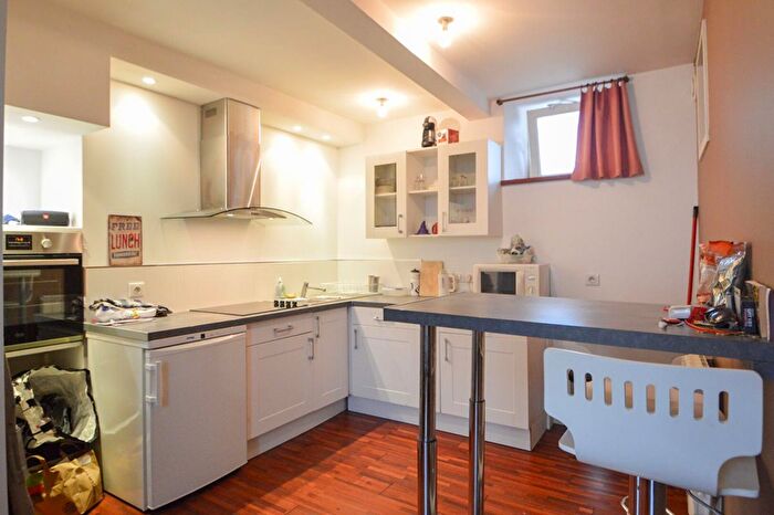 Bizanos : Appartement 2 pièces à louer