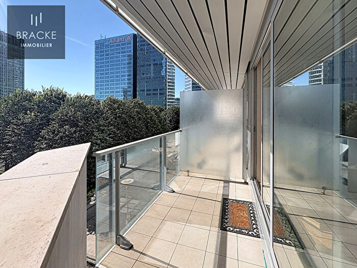 Appartement 5 pièces à louer à Courbevoie, Gambetta, La Défense