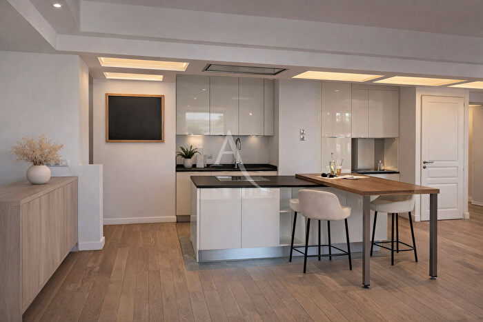 Appartement 6 pièces à Cannes, Californie Pezou, à vendre