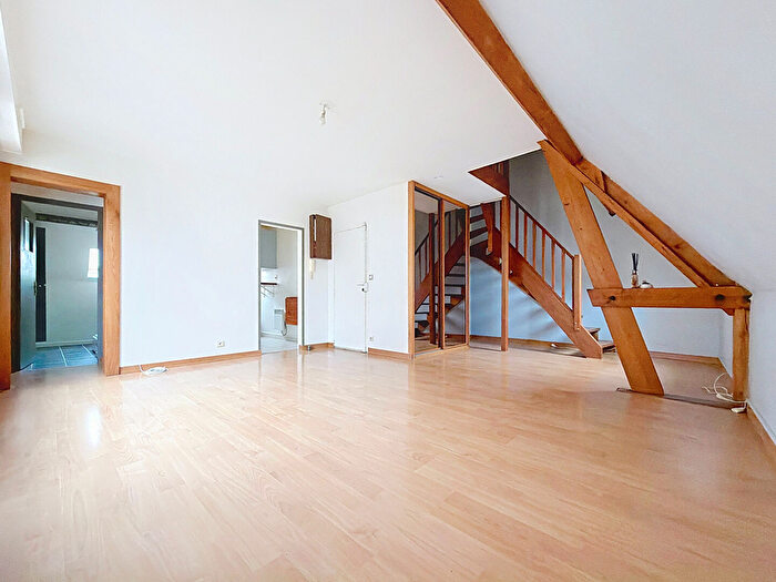 Appartement à vendre - Chartres, Centre-ville - 2 pièces - 1 chambre