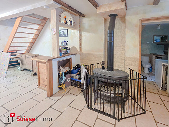 Maison à vendre - Uzelle - 3 pièces - 2 chambres