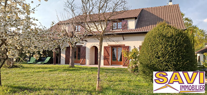 Ferrières-en-Gâtinais : Maison 8 pièces à vendre