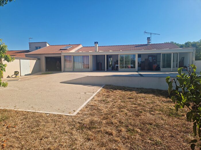 Maison 5 pièces à vendre à Vix