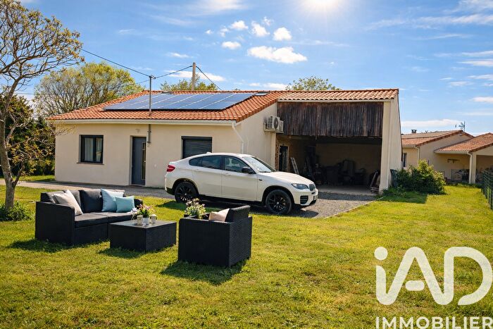Maison 5 pièces à Montauban, Pays-Bas, à vendre