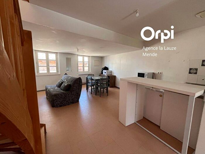 Appartement à louer - Centre Ville, Mende - 2 pièces - 1 chambre