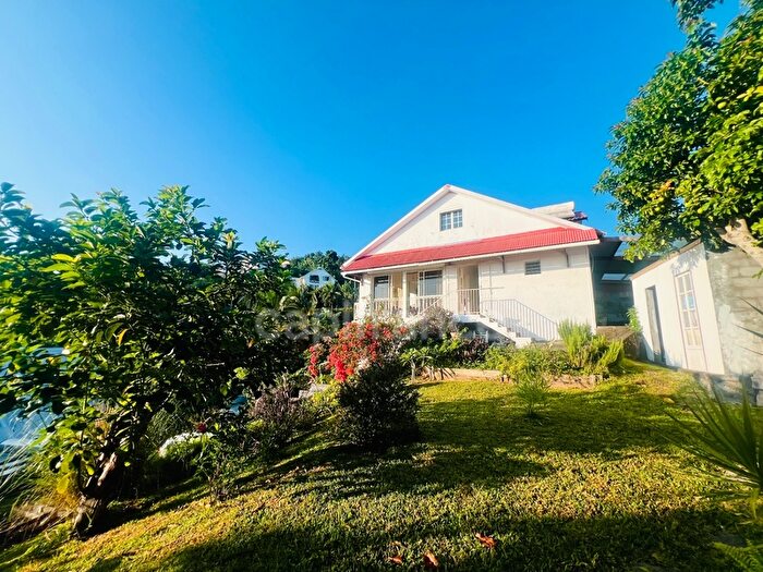 Maison à vendre - Saint-Denis, Saint-François - 4 pièces - 2 chambres