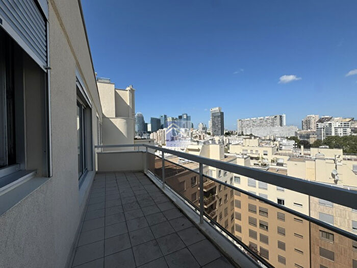 Courbevoie, Hôtel de ville - Appartement 2 pièces à vendre