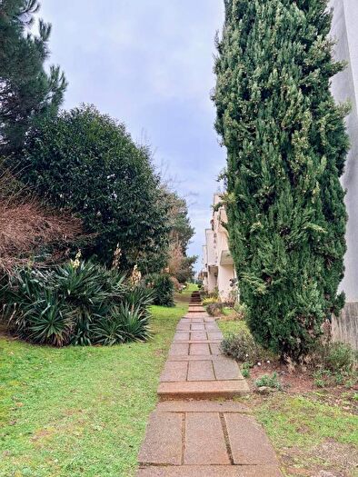 Appartement à vendre - Le Plessis-Robinson, Cité Basse - 3 pièces - 2 chambres