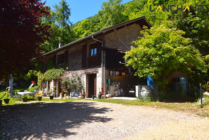 Maison 6 pièces à vendre - Anglefort