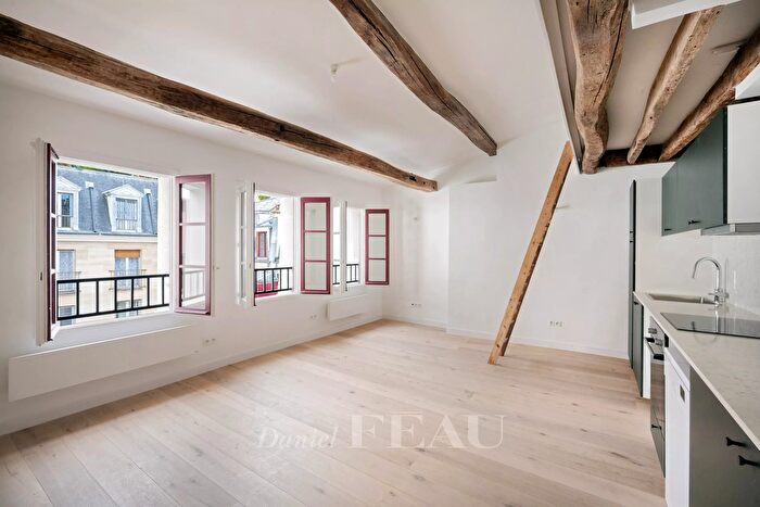 Appartement à vendre - Paris e , Sainte-Avoye - 2 pièces - 1 chambre