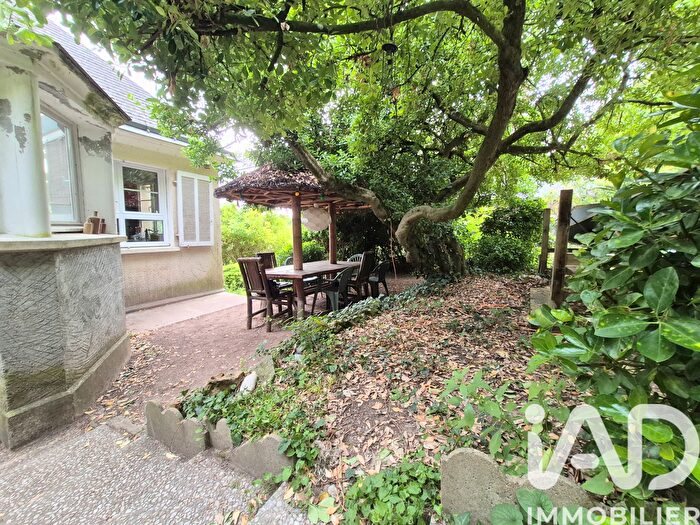 Maison 4 pièces à Chinon, à vendre