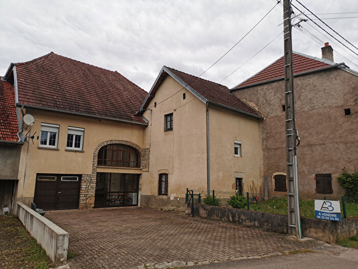 Maison 10 pièces à vendre à Mancenans