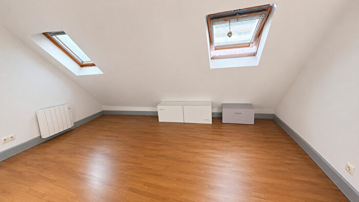 Paris 16ème, Passy, Maison de la Radio, Muette-Sud : Appartement 2 pièces à vendre