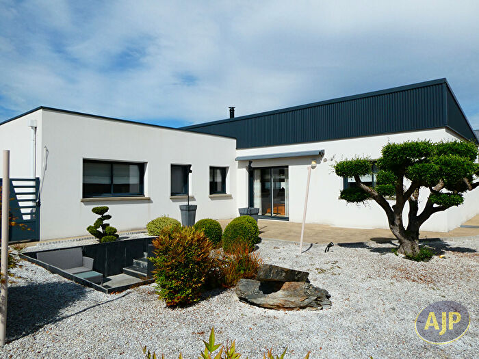 Maison à vendre - Plumelec - 6 pièces - 3 chambres